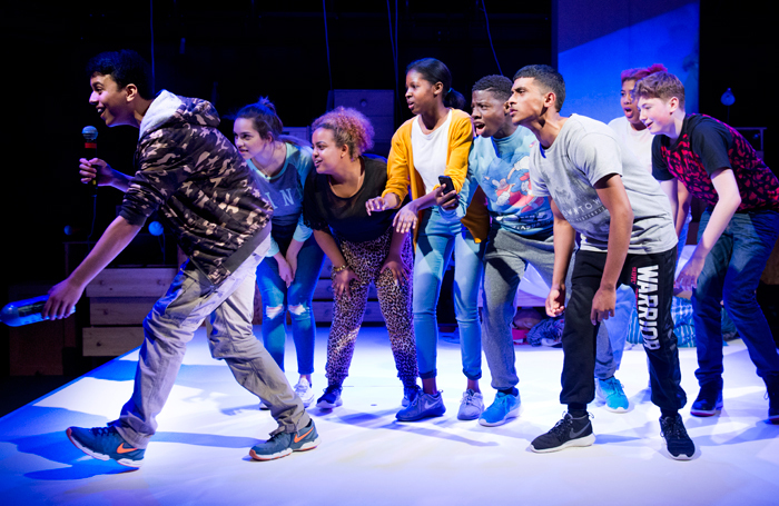 Brainstorm review, Temporary Theatre, National, London, 2016