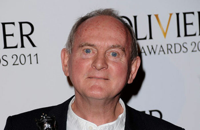 Tributes paid to former NT associate director Howard Davies