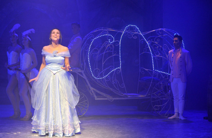 Cinderella review, Swan Theatre, Worcester, 2016