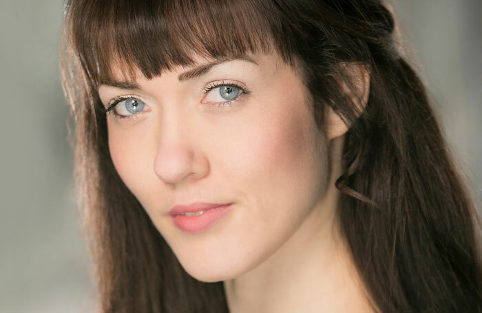 Lea Gray's Instagram, Twitter & Facebook on IDCrawl