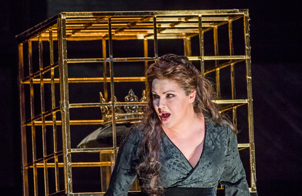Review: Macbeth, Royal Opera House, London – ‘consistent dramatic momentum’