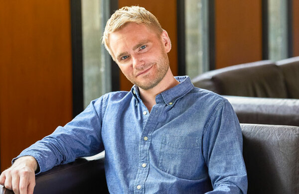 Robin Hood and the Babes in the Wood review, Nottingham Playhouse, 2018