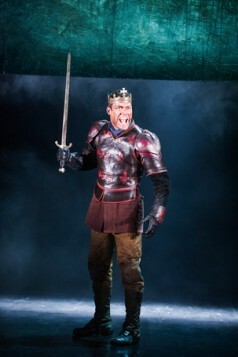 Henry V review, Royal Shakespeare Theatre, Stratford-upon-Avon, 2015