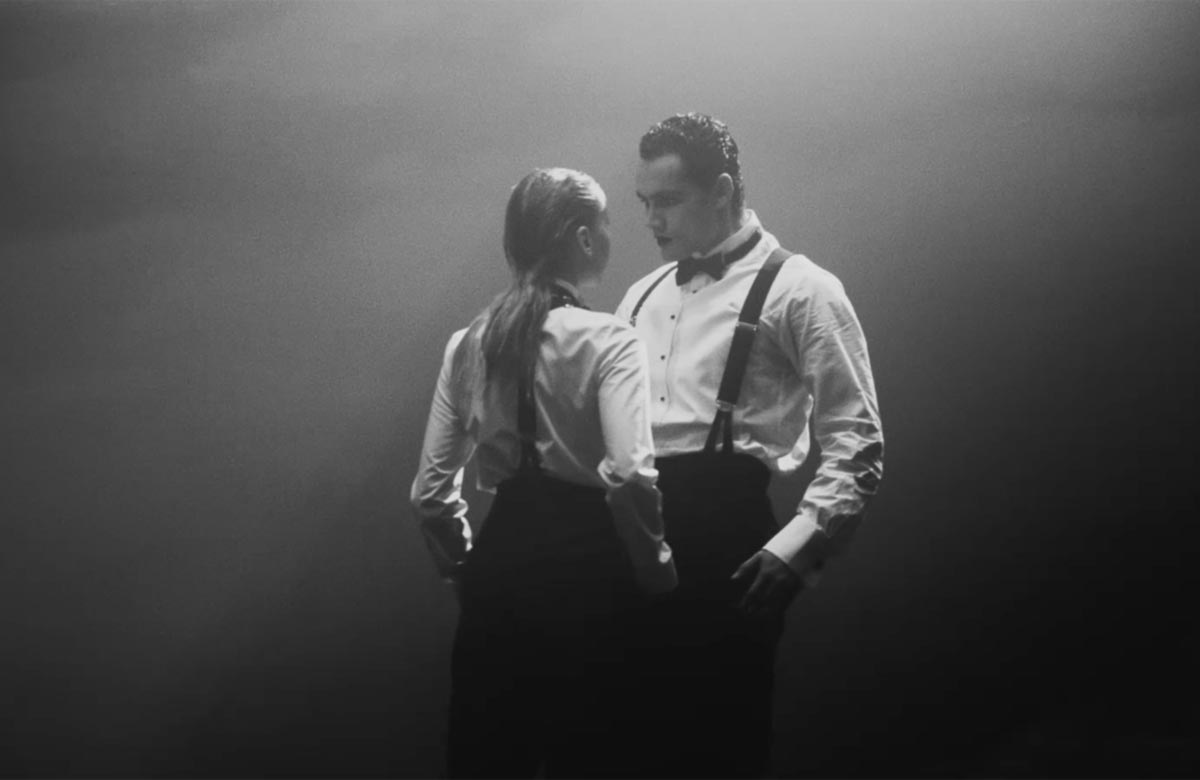 Review: Jolly Folly – ’Dazzling and delightful’