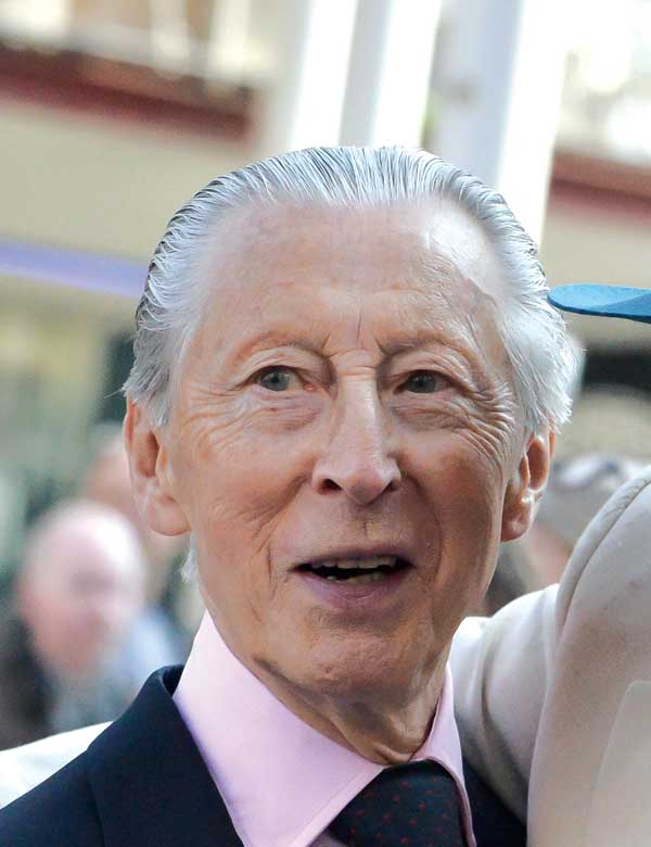 Joan of archive: British Library gets Littlewood's Theatre Workshop ...