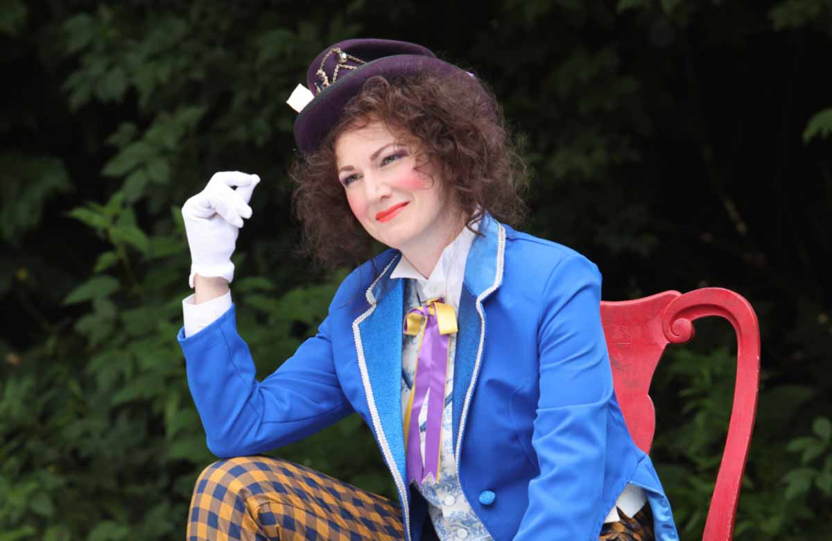 Review: Alice’s Adventures in Wonderland, WNO, Dyffryn Gardens