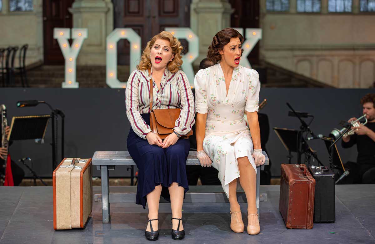 Review: Wonderful Town – 'Gorgeously performed and expertly directed ...