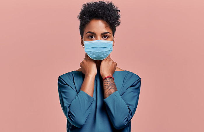 Scotland updates face-mask rules for performers following concerns