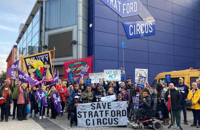 Stratford Circus Arts Centre protesters demonstrate for second weekend