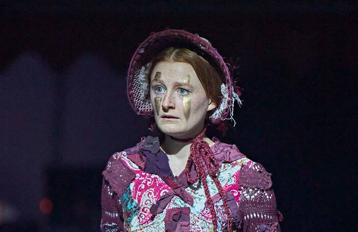 Review: A Christmas Carol at London's Old Vic starring Stephen Mangan ...