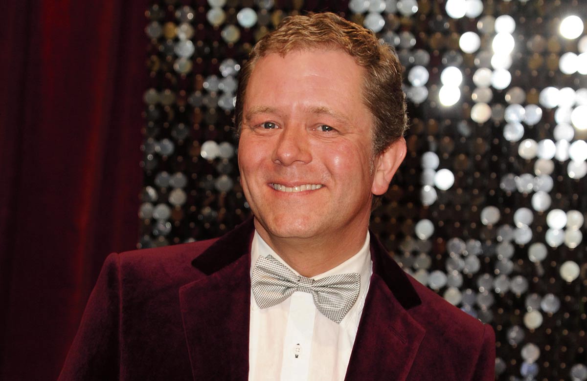 Jon Culshaw: ‘The audience and I are celebrating Les together’