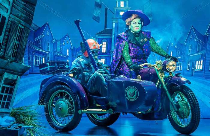The Wizard Of Oz Review At Curve Theatre Leicester