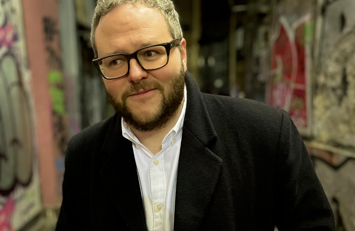 Alex Edelman: Just for Us review at Menier Chocolate Factory, London ...