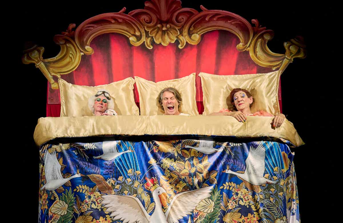 Mother Goose starring Ian McKellen review at Theatre Royal Brighton ...