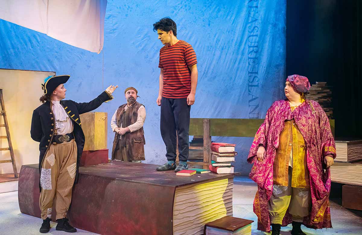 Scottish Christmas round-up: Treasure Island (Cumbernauld), Beauty and ...