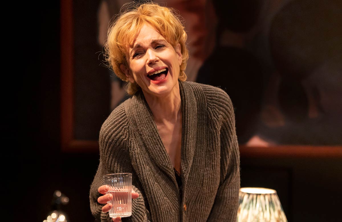 Who’s Afraid of Virginia Woolf? review at Ustinov Studio, Theatre Royal ...