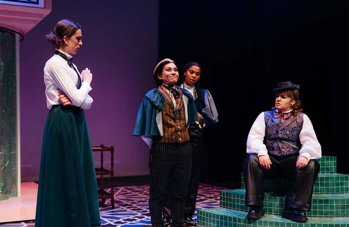 Modest review at Hull Truck Theatre, Hull