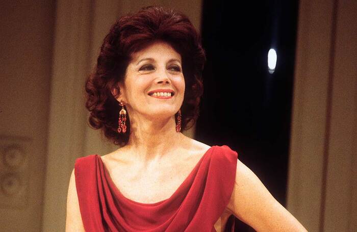 Obituary: Gayle Hunnicutt