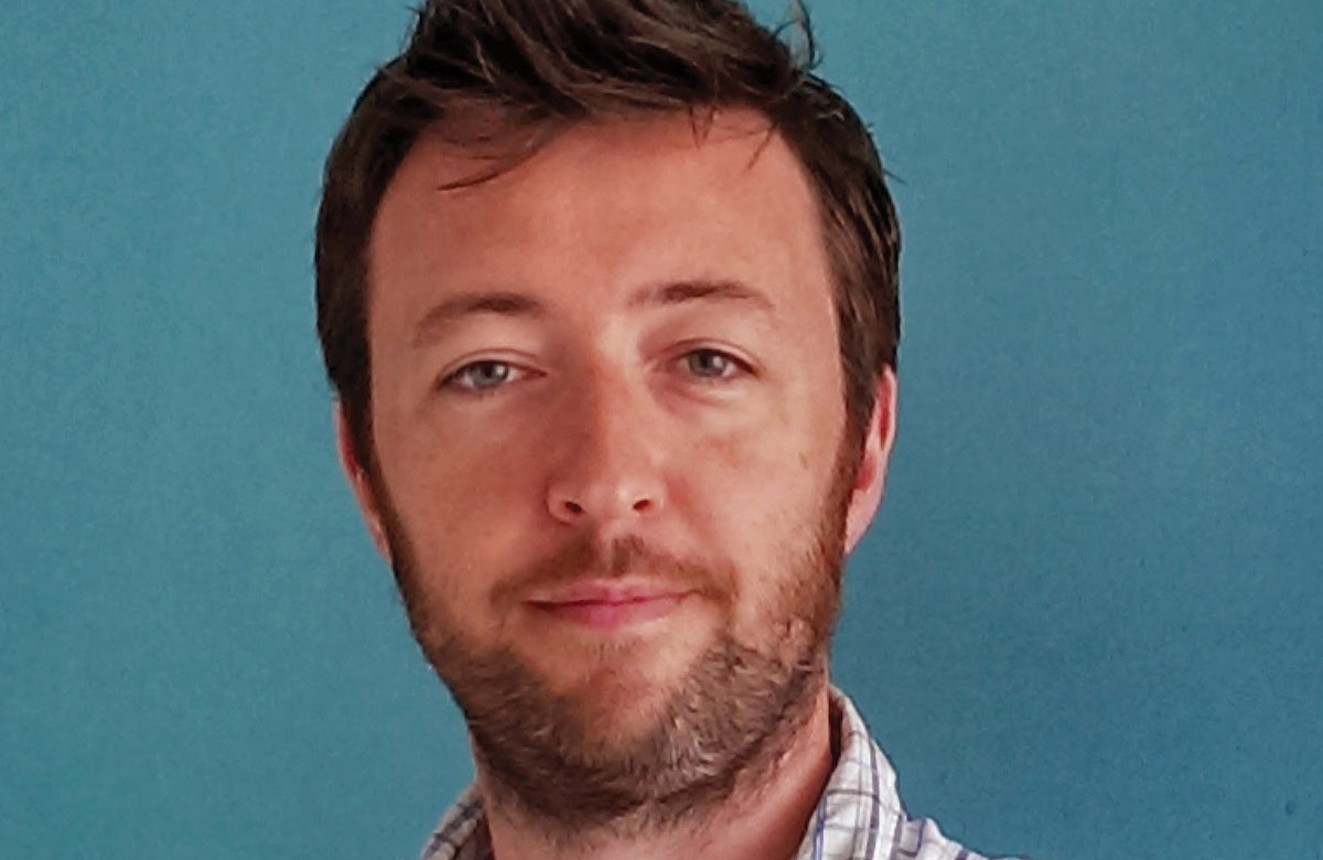 Where can aspiring theatre technicians train around the UK?