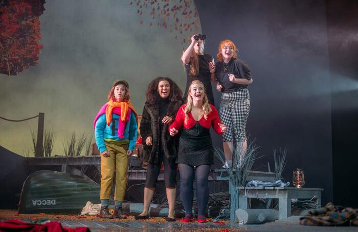 There’s a Place review at Perth Theatre, by Gabriel Quigley