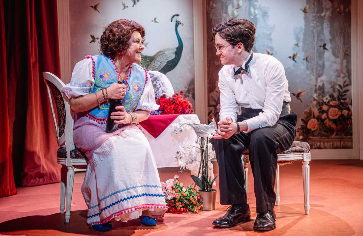 Glorious! review at Hope Mill Theatre: a riotiously funny revival of Peter Quilter's play