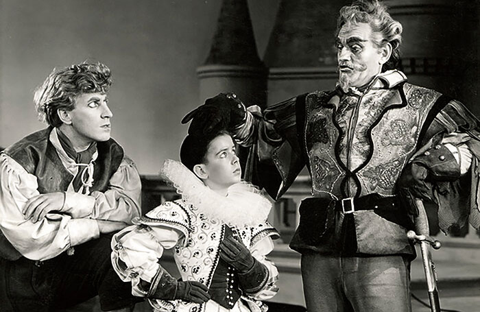 Obituary: Clive Revill, stage and screen actor