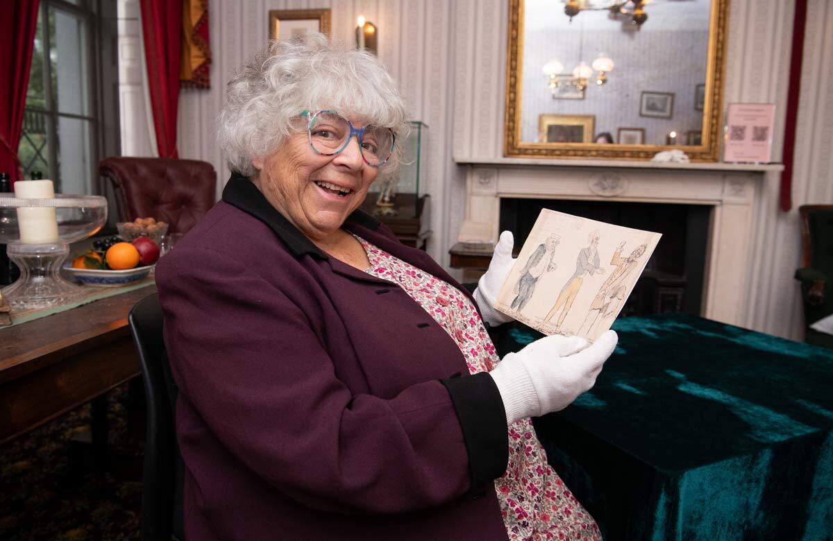 Unseen sketches of Charles Dickens in theatre rehearsals on display