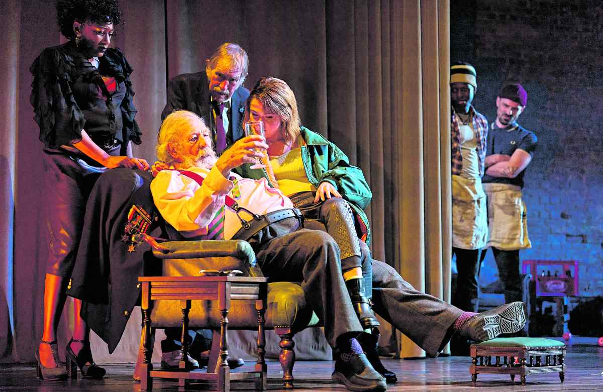 Clare Perkins, actor