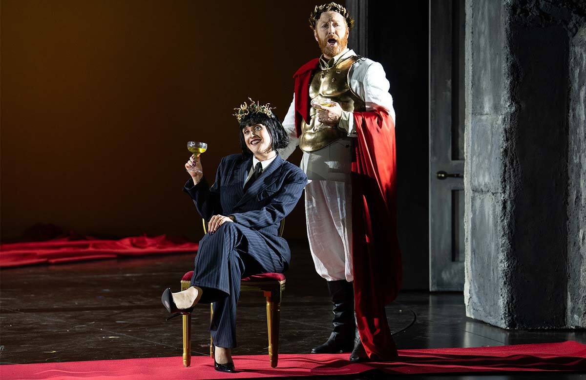 Giulio Cesare review at the Grange, Alresford:
