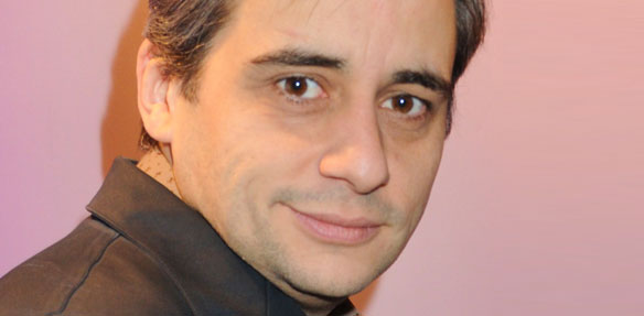 Sting tries to stop The Last Ship sinking