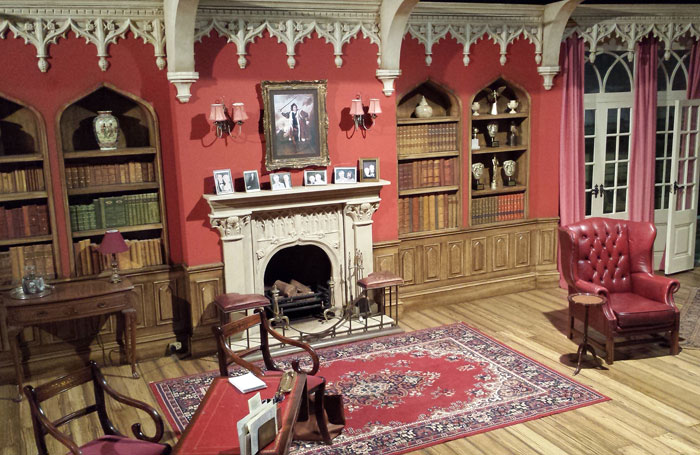 Eileen Diss: 50 years of set design